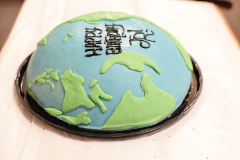 World Cake – the Best Birthday Cake so far – pause then press play